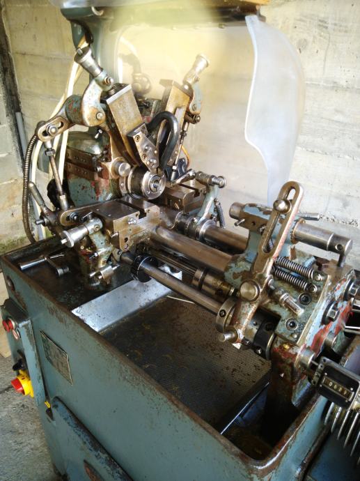 STRUŽNI AVTOMAT TRAUB 25