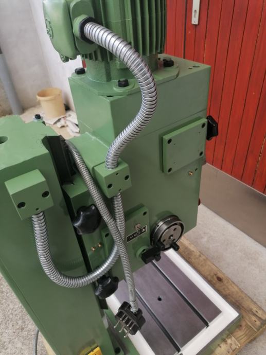 Vrtalni stroj Dalmastroj MK2