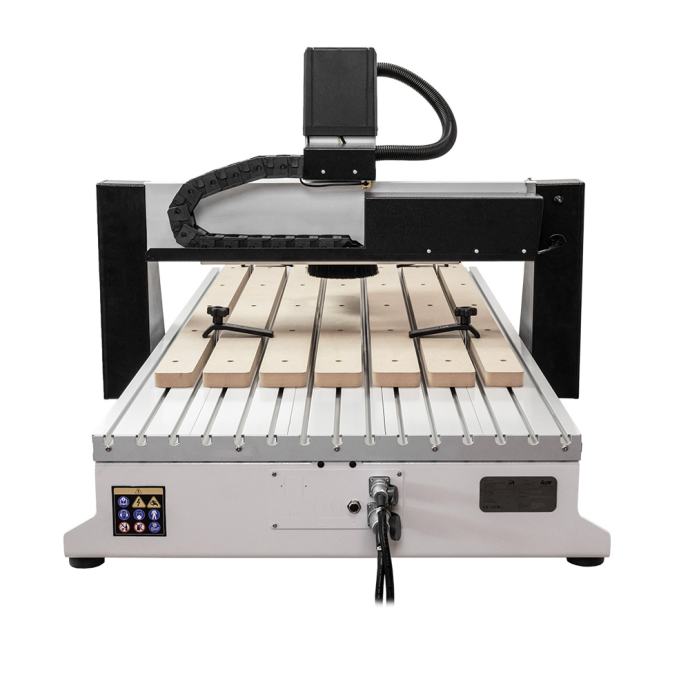 CNC rezkalnik i2R A24