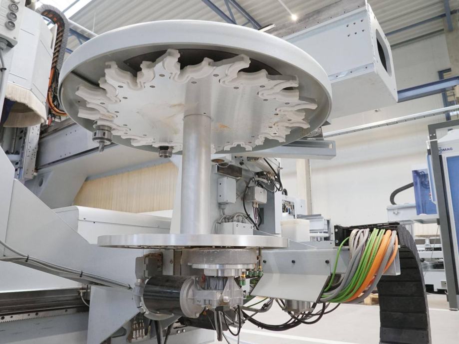 CNC stroj HOMAG BMG 511 /33/12/F/K - 5 osni