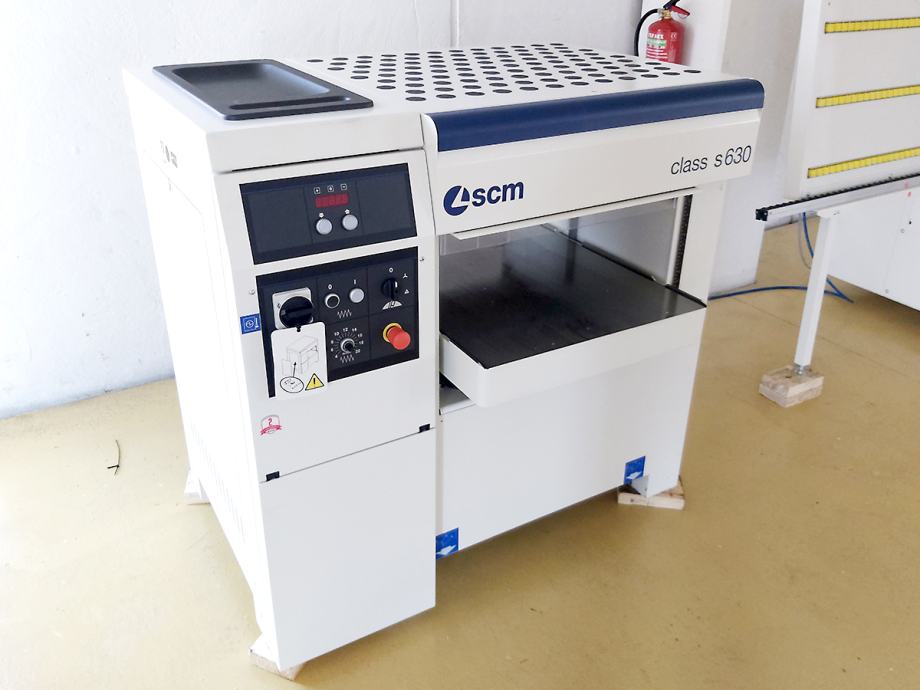 Debelinka SCM S630 CLASS / Xylent