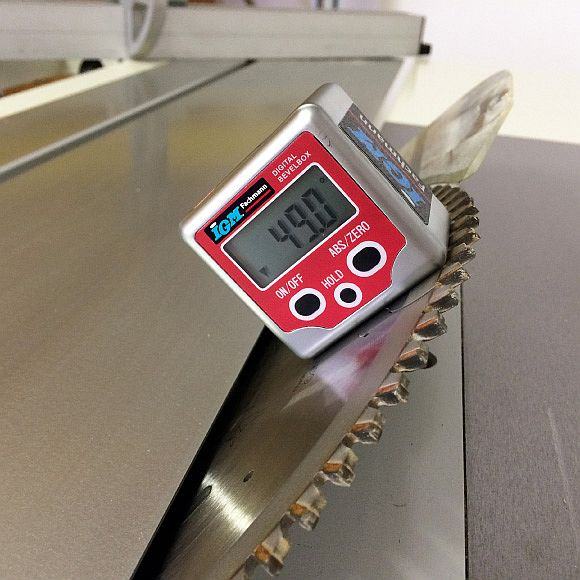 Digitalni merilnik Bevel Box + - 180 stopinj