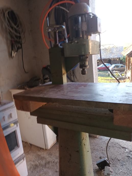 Prodam nadmizni rezkar