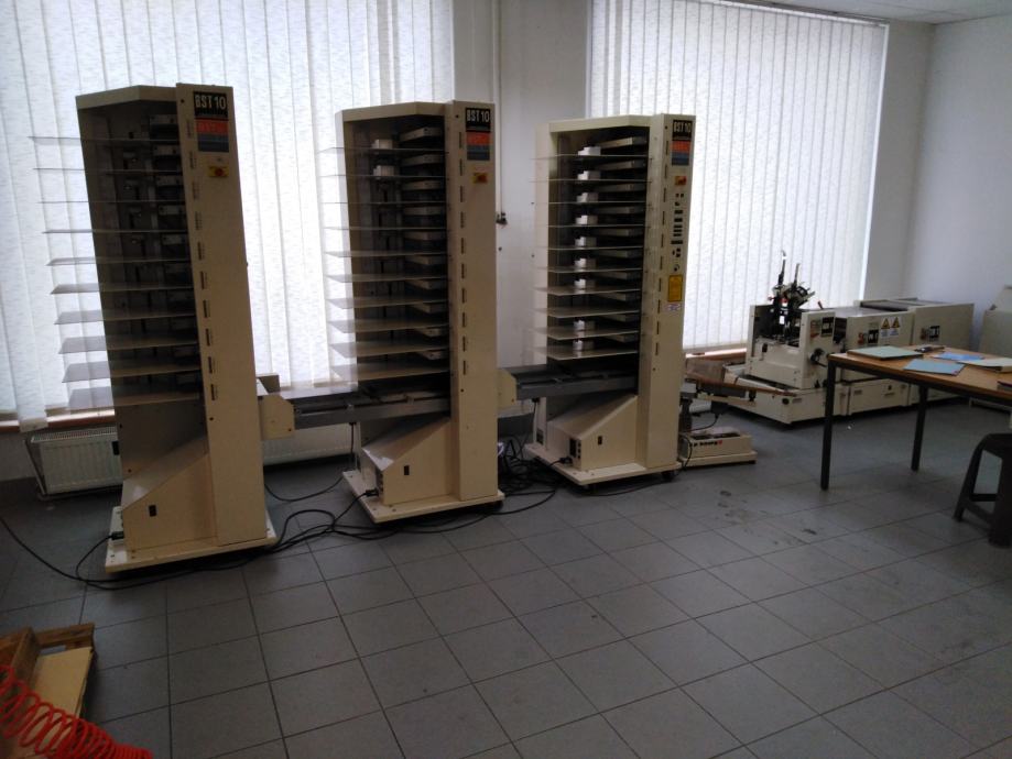 Znašalni (sortirni) stroj BOURG