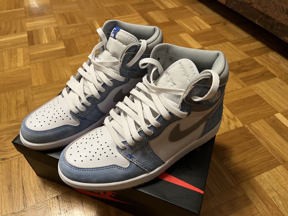 Air Jordan 1 Retro High Hyper Royal Smoke Grey št. 42
