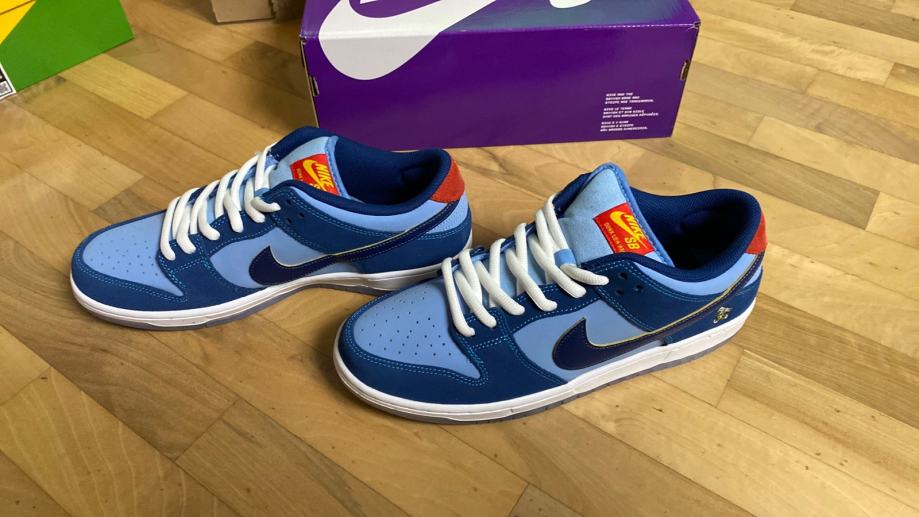 NIKE SB DUNK LOW PRM WSS !!! NOVE