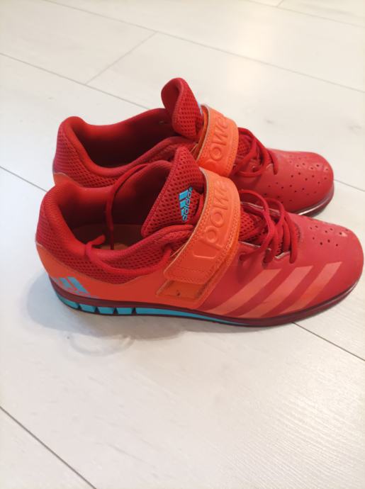 Salomon in Adidas powerlift