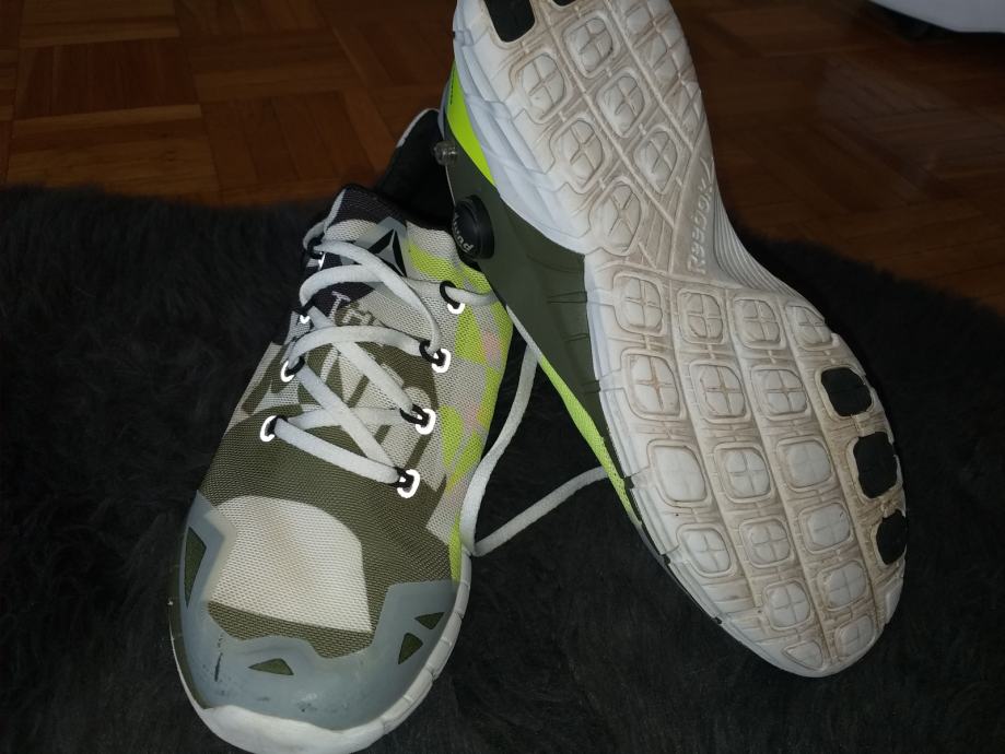 REBOOK FANTOVSKI COPATI - REALESE PSI + / - PUMP ZA TEK