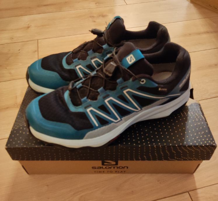 Salomon GTX Goretex 39 NOVE-3x obute