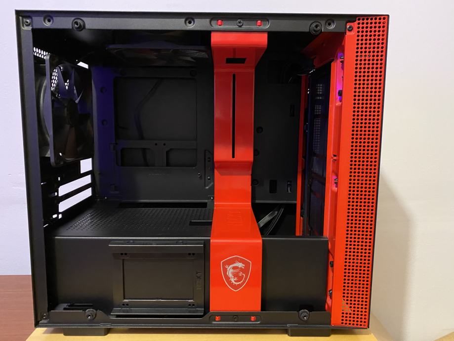 Kot novo NZXT H210 RED Ohišje
