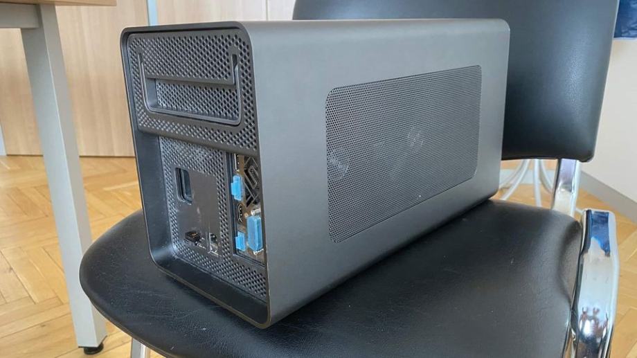 Lenovo Legion BoostStation eGPU + Sapphire Nitro+ Radeon RX 580 8GB