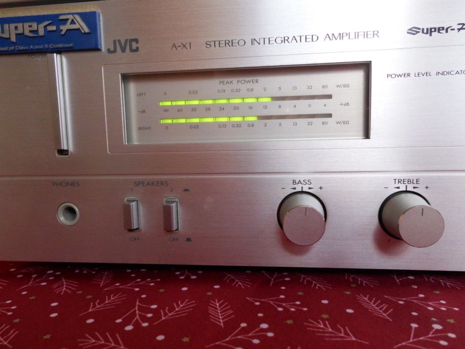 JVC A-X1,integrirani ojačevalec,brezhiben