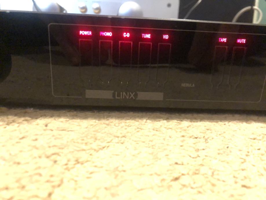 LINX NEBULA UK High End integrated mosfet amplifier UK