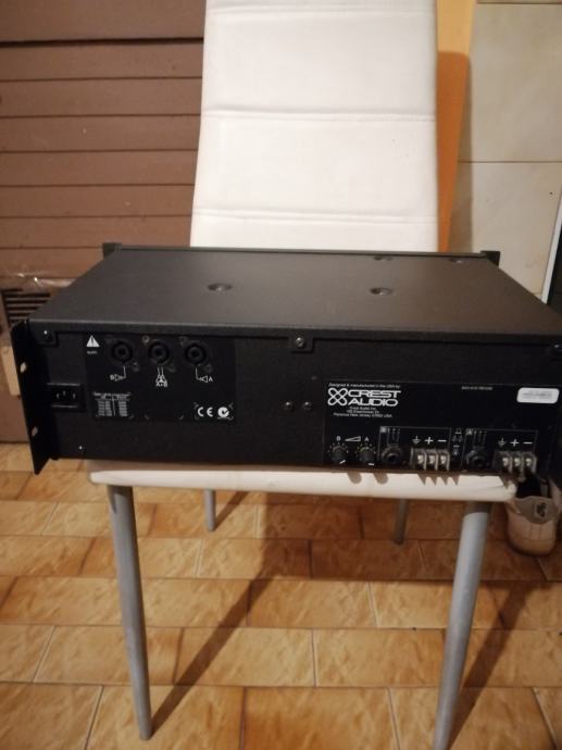 Ojačevalec Crest Audio VS900
