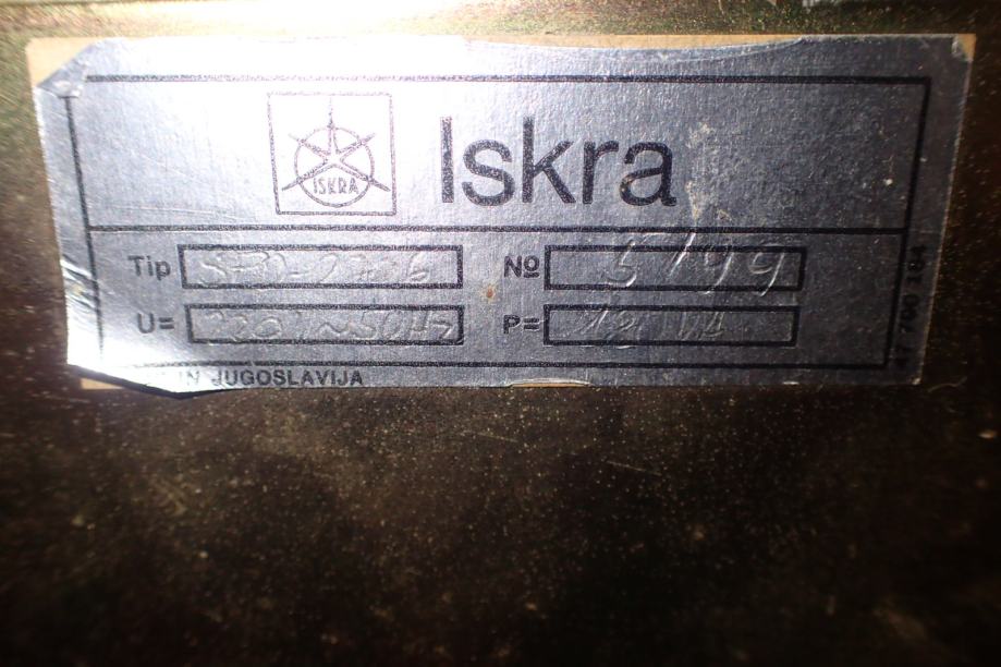 Ojačevalec Iskra 100V