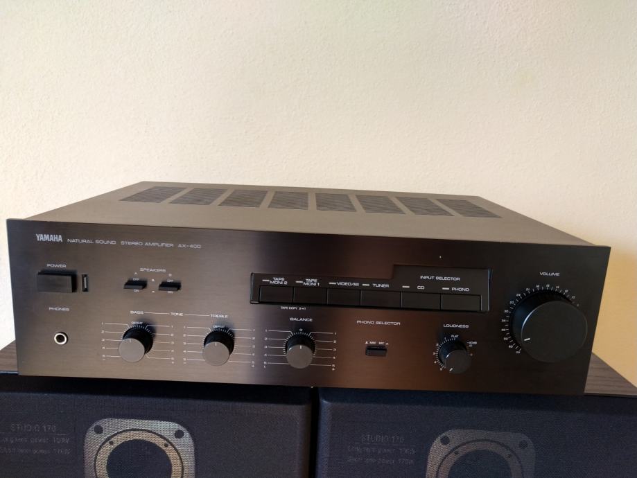 Ojačevalec Yamaha AX-400