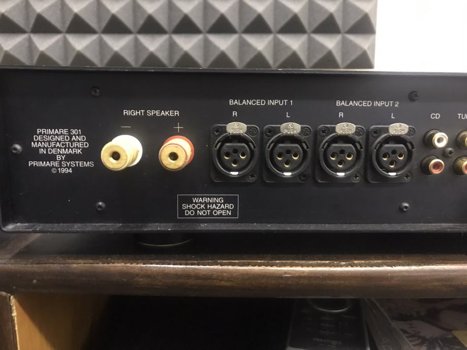 Primare 301 - dual mono ojačevalnik s Phono MM/MC kartico