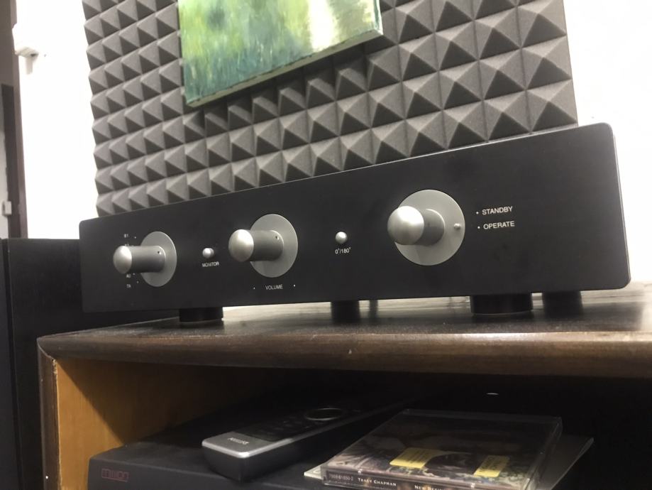 Primare 301 - dual mono ojačevalnik s Phono MM/MC kartico