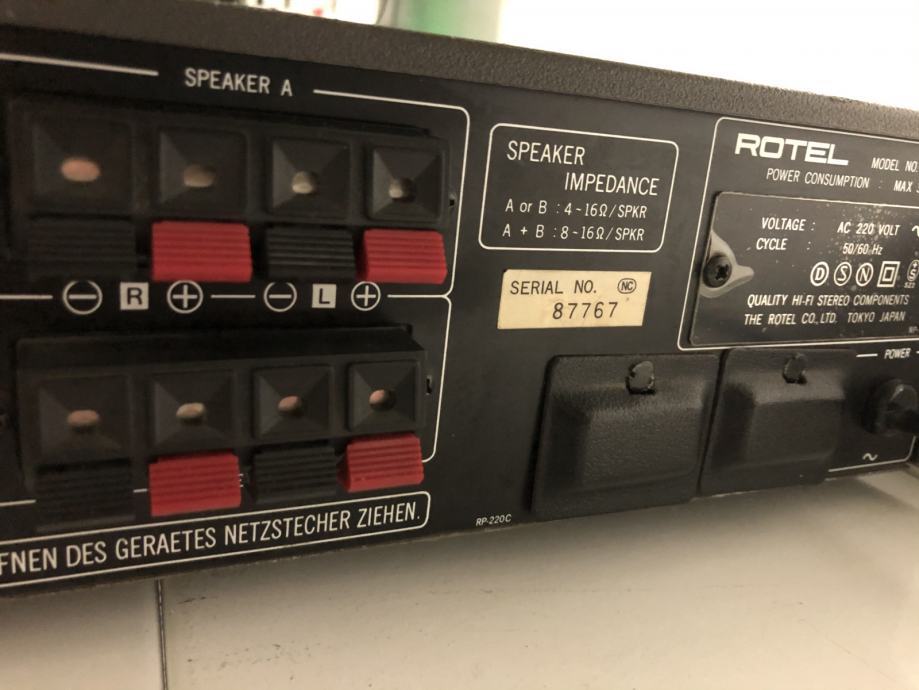 Rotel RA-1000 Stereo Hifi ojačevalec