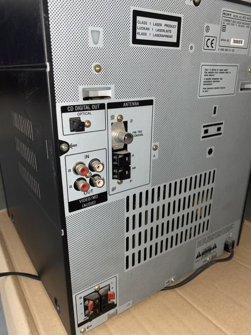 Sony Hi-fi RX70 stolp