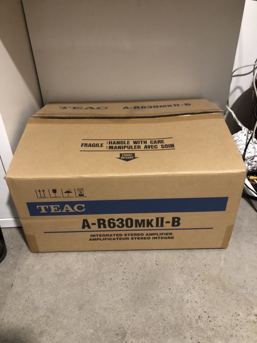 TEAC Stereo integrated amplifier A-R630 MKII