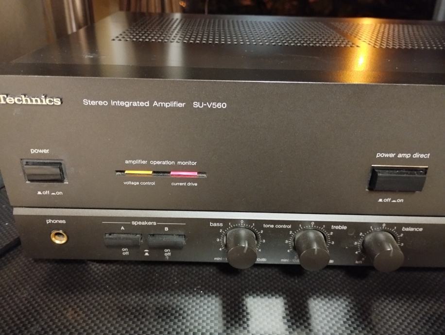 TECHNICS SU-V560, stereo ojačevalec