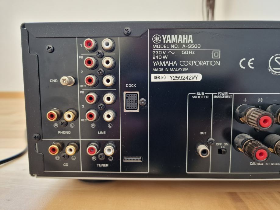 Yamaha AS 500 ojačevalnik