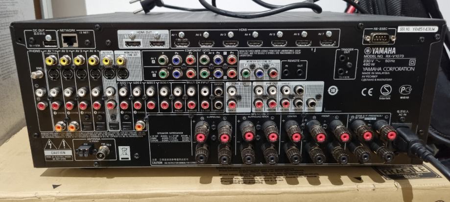 Yamaha highend reciever RX-V1073