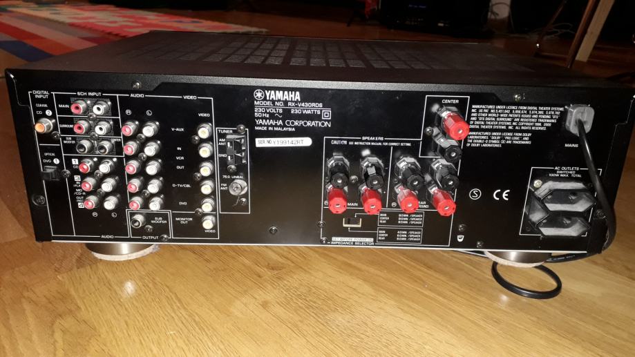AV Receiver Yamaha RX-430RDS prodam