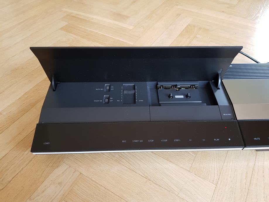 Bang & Olufsen BeoSystem 4500