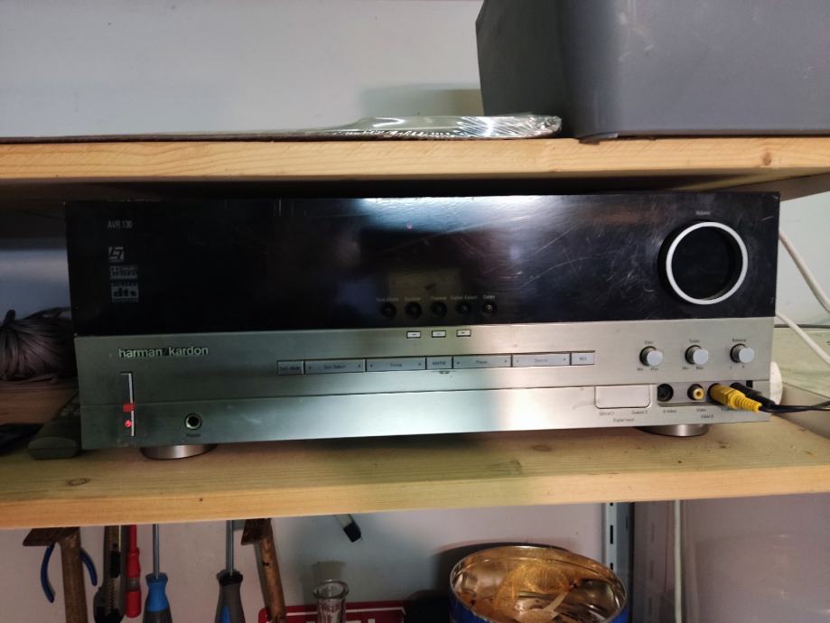 Harman Kardon AVR130 5.1 hišni kino / stereo ojačevalec - receiver