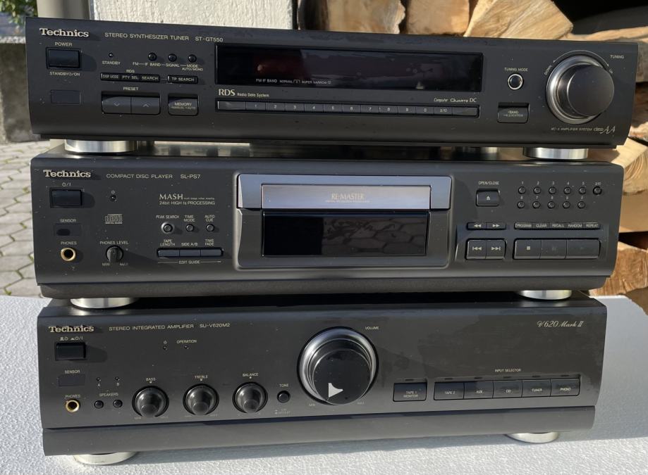 HI-FI Technics
