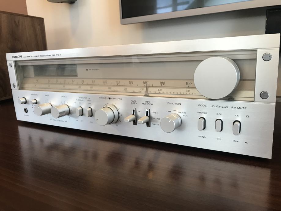 Stereo reciver Hitachi SR-704