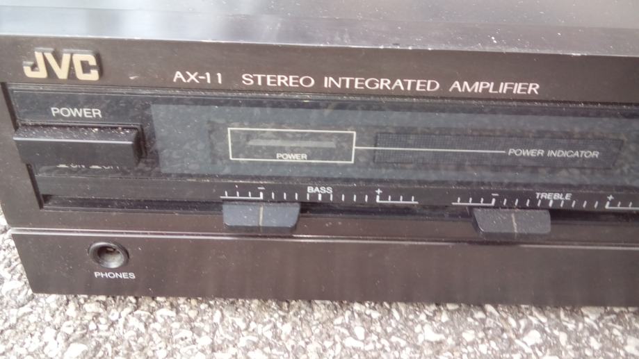 JVC AX - 11 STEREO INTEGRATED AMPLIFIER
