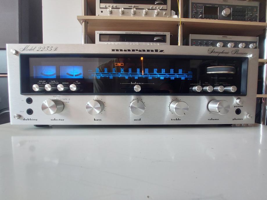 Marantz 2235B vintage receiver