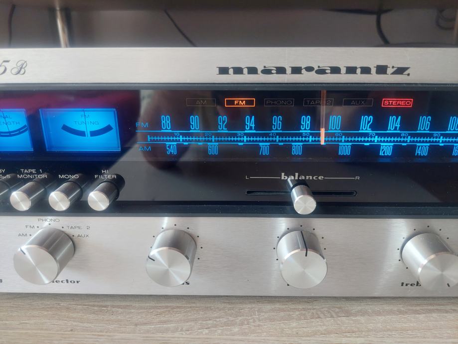 Marantz 2235B vintage receiver