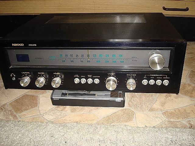 NIKKO 3035 vintage stereo receiver letnik 1970