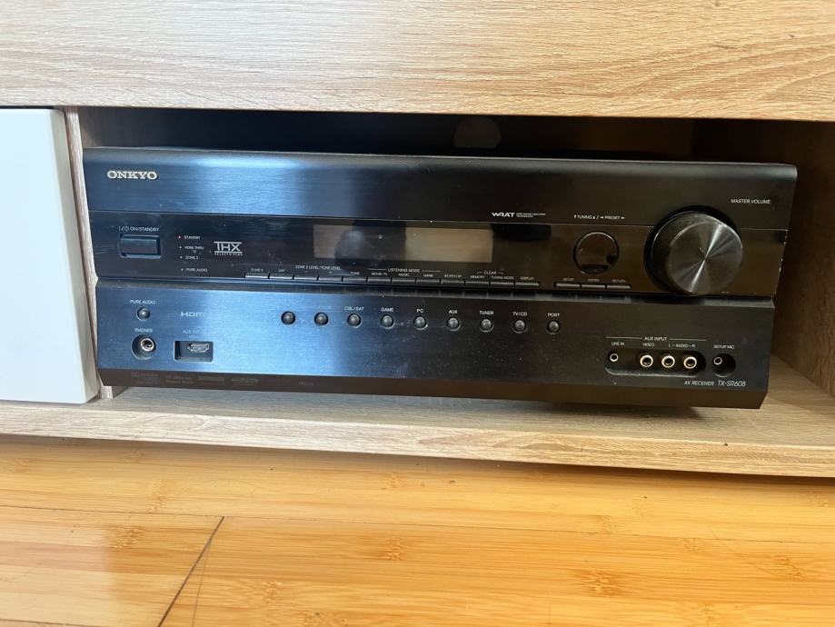 Onkyo AV receiver TX-SR608