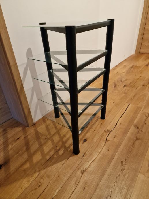 Rack za hi fi aparate