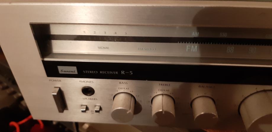 sansui receiver r5