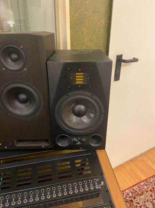 Studijski monitor ADAM A7X