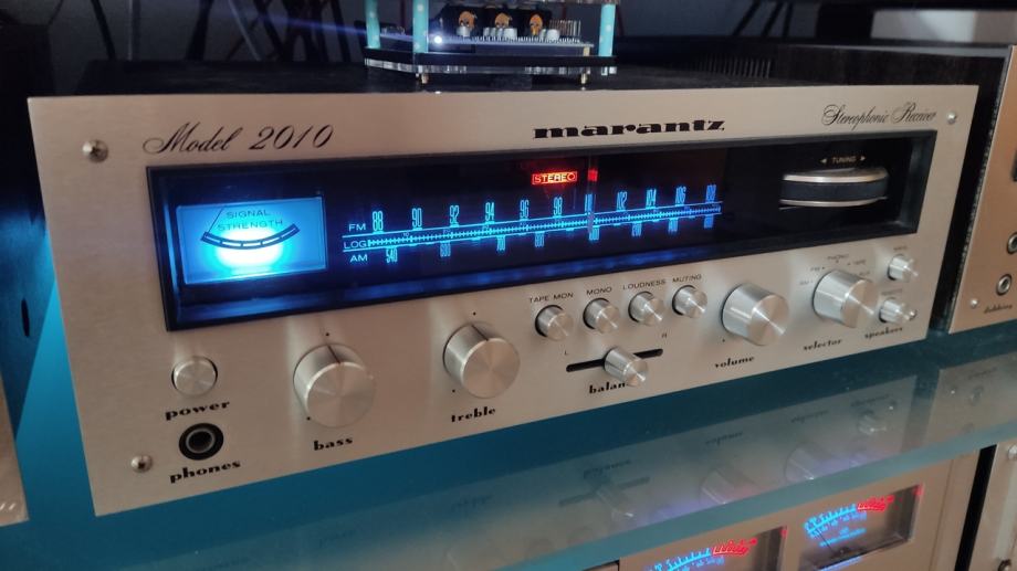 Vintage Marantz 2010 “Baby” receiver x-rare hi-fi iz sveta 70ih.