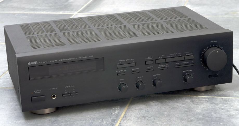 Yamaha RX- 360 odličen vintage stereo receiver