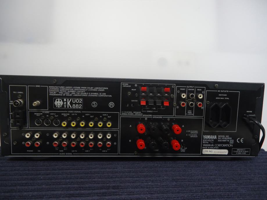YAMAHA RX V590 RDS,DOLBY SURROUND 5.1,300W
