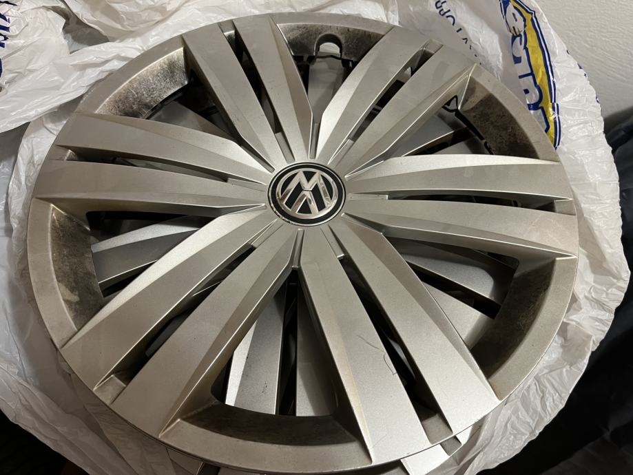 VW okrasni pokrovi 16col