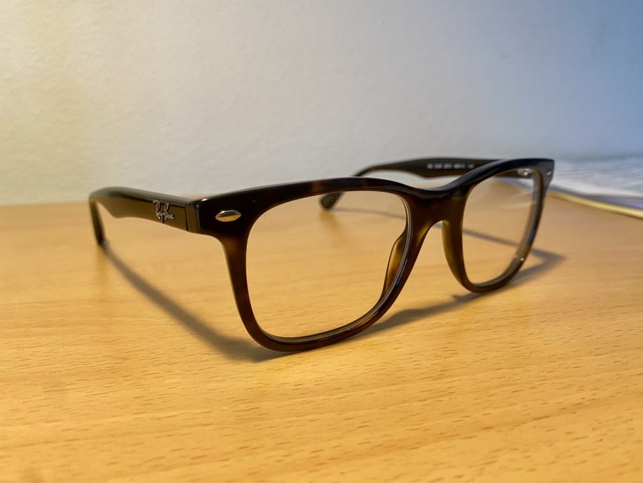 DIOPTRIJSKA OČALA RAY-BAN 5248