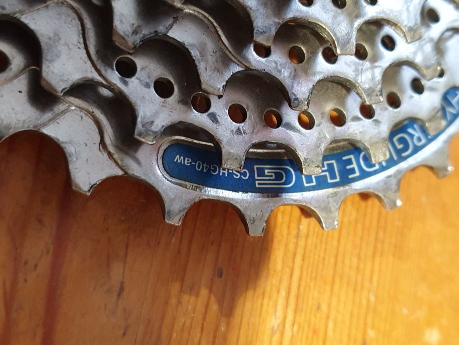 8 redna Shimano kaseta CS-HG40-aw 11-32