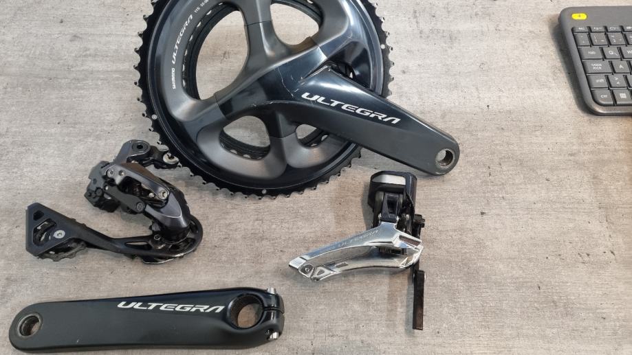 cela grupa Ultegra R8000 di2 - disk