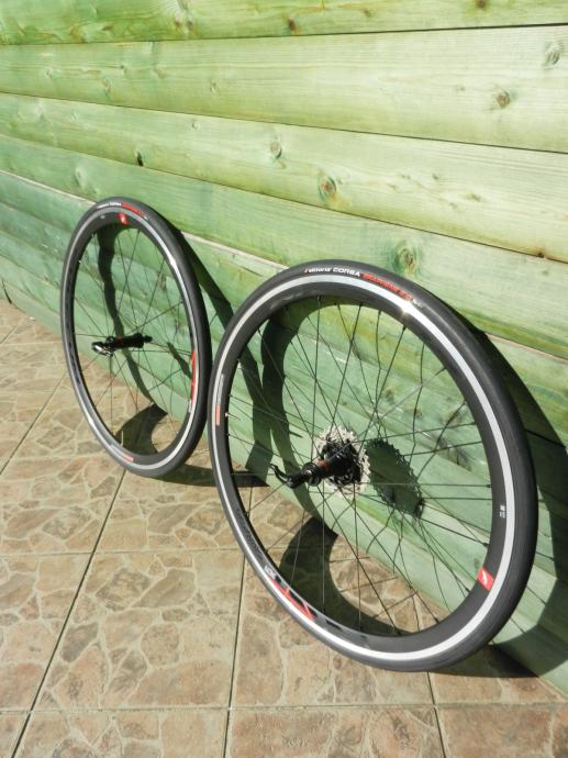Cestni obroči Fulcrum Racing 4 rim brake - rezervirano