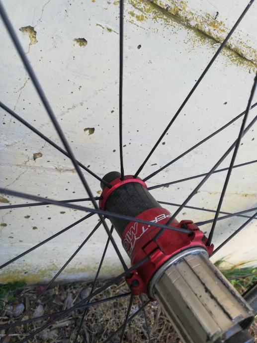 Karbonski obroči/ wheelset Miche Supertype 358